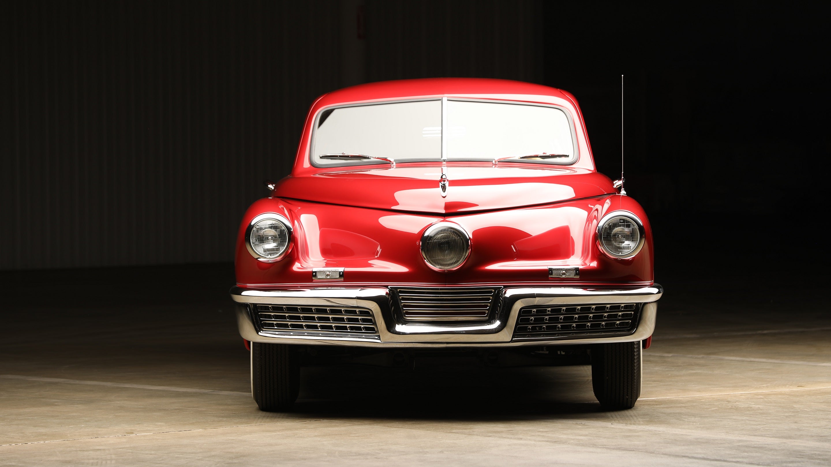 Tucker Model 48 Sells For Nearly $1-Million And Benefits A Worthy Caus ...
