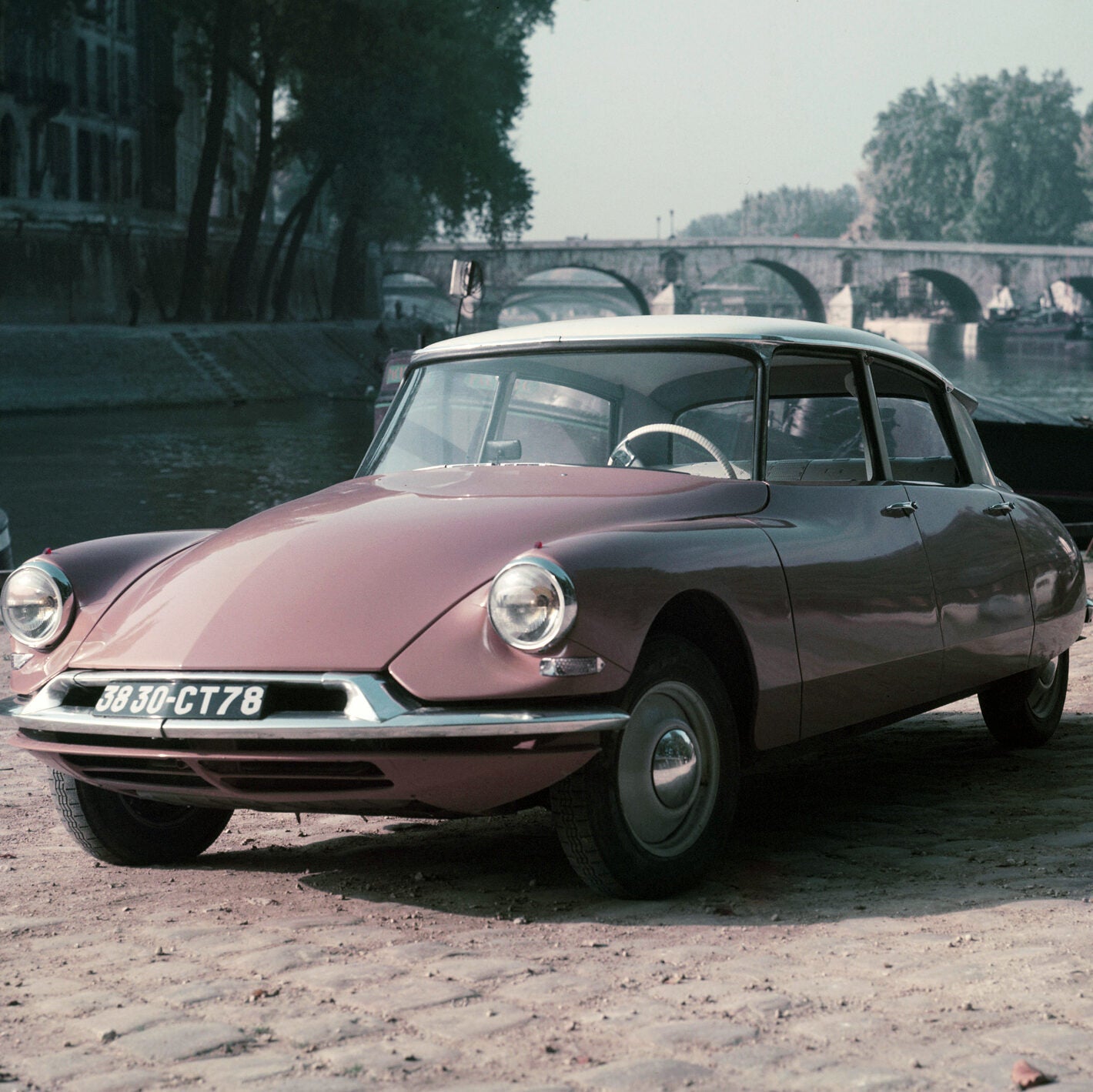 Citroen DS Buying Guide - Petrolicious