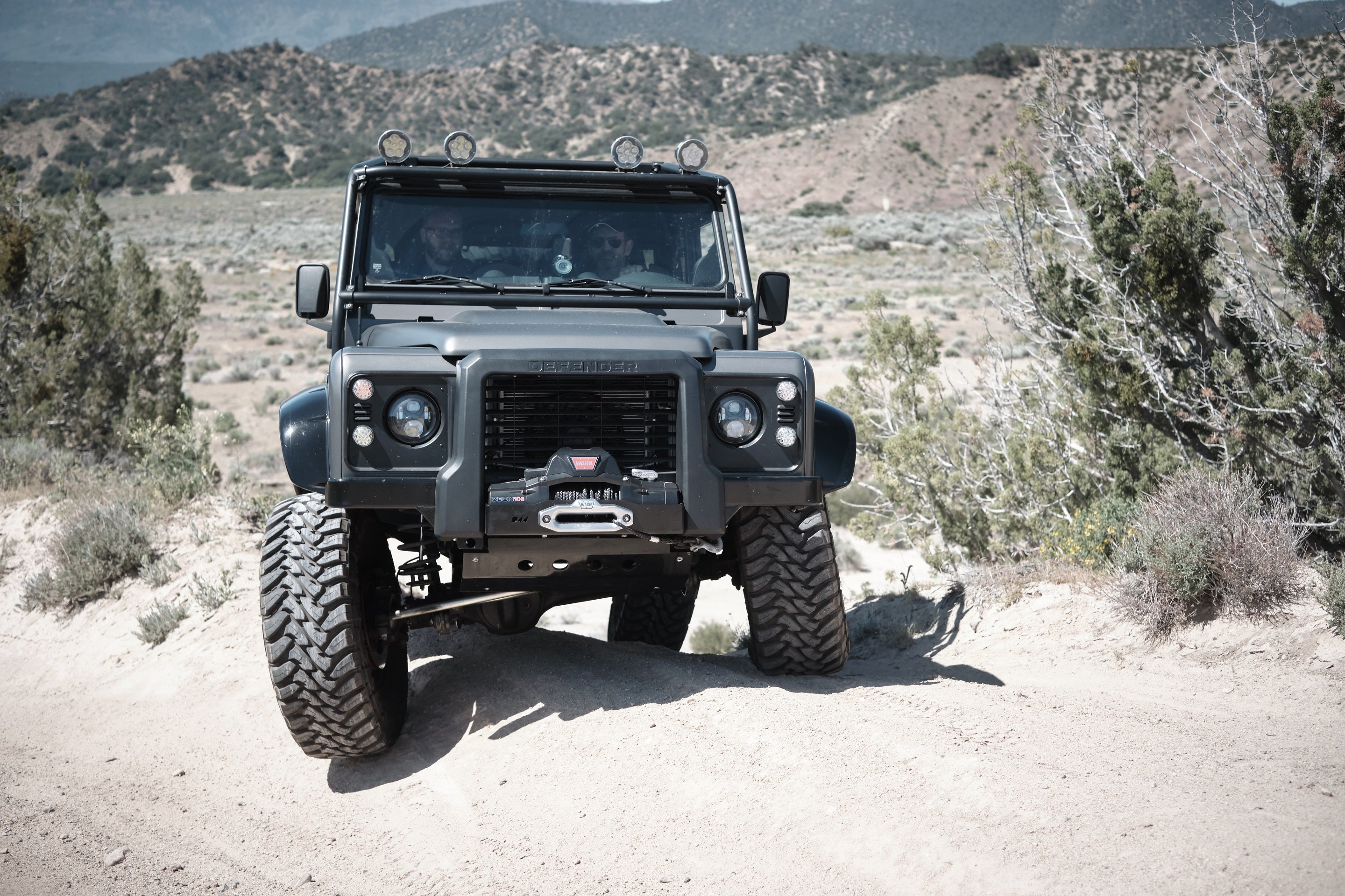 This 525hp Spectre Defender Is Ready To Fulfill Your 007 Fantasies ...