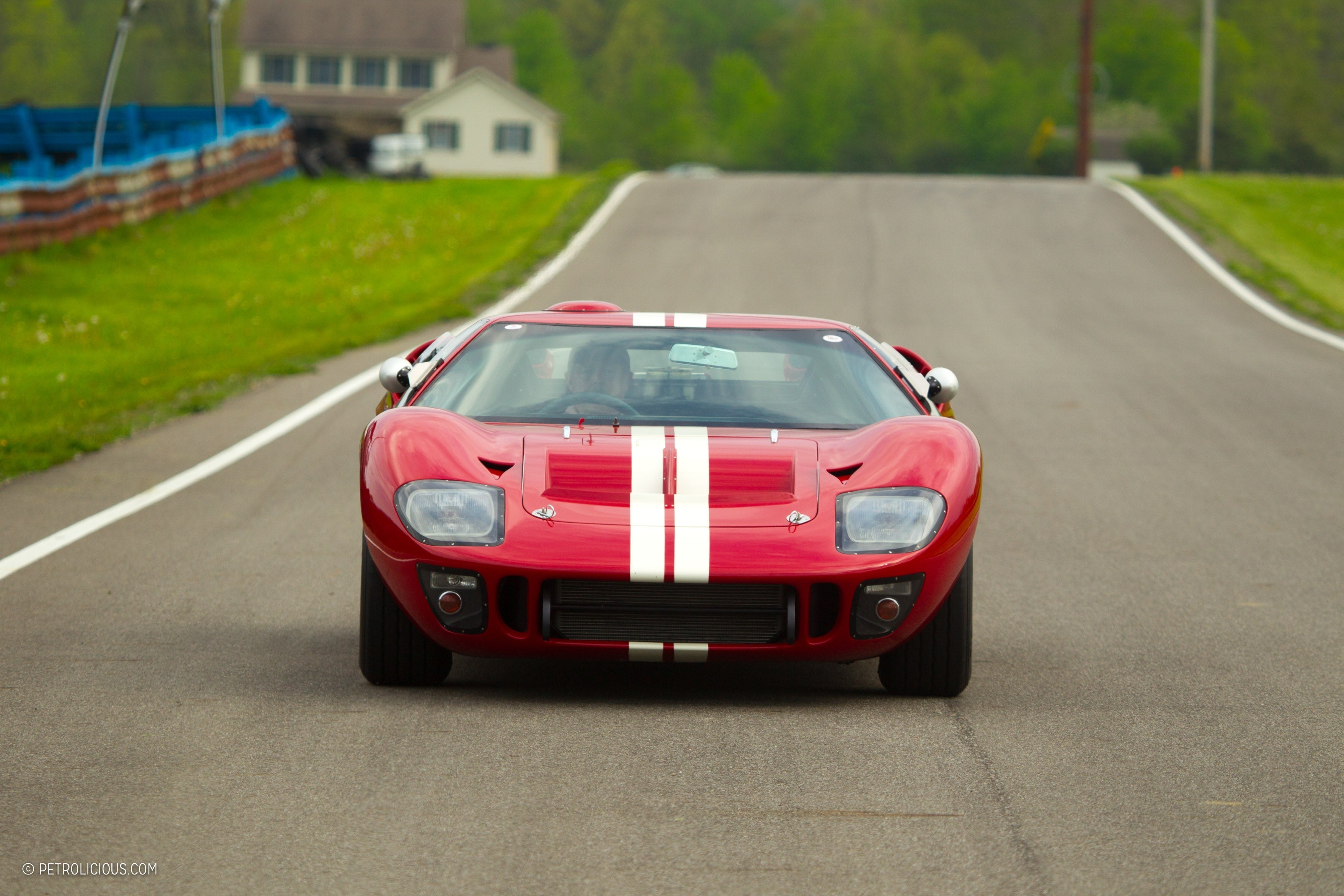 GALLERY: Go Behind The Scenes On Our GT40 Continuation Film Shoot ...